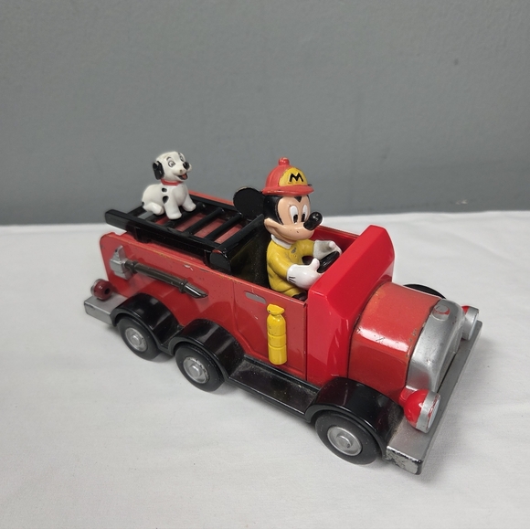 Disney | Toys | Disney Mickeys Fire Dept Department Engine 7 Pull Back ...